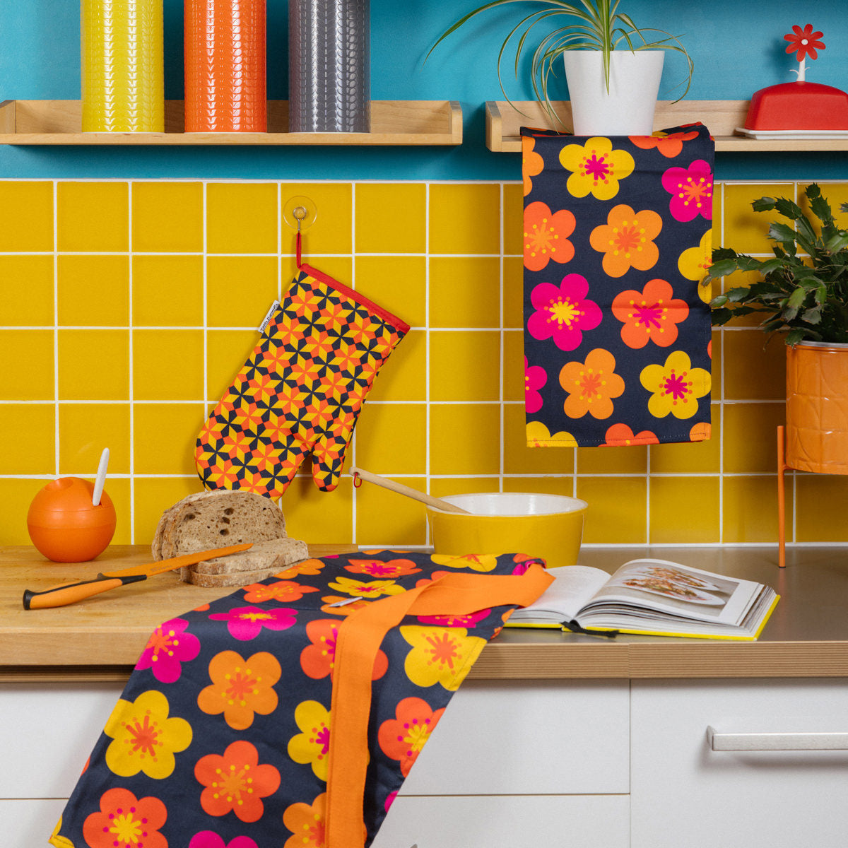 TEA TOWELS Republic of Happy